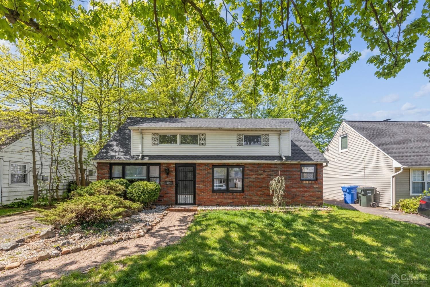 49 Park Ave, Iselin, NJ 08830 - See Est. Value, Schools & More