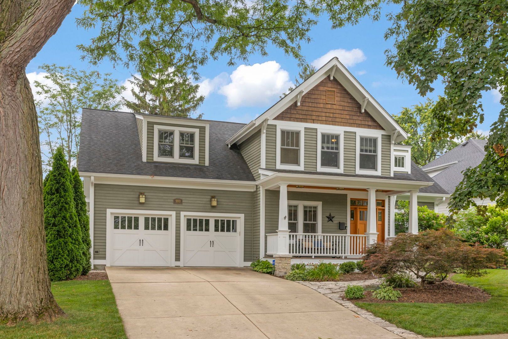 900 E Indiana St, Wheaton, IL 60187 - See Est. Value, Schools & More