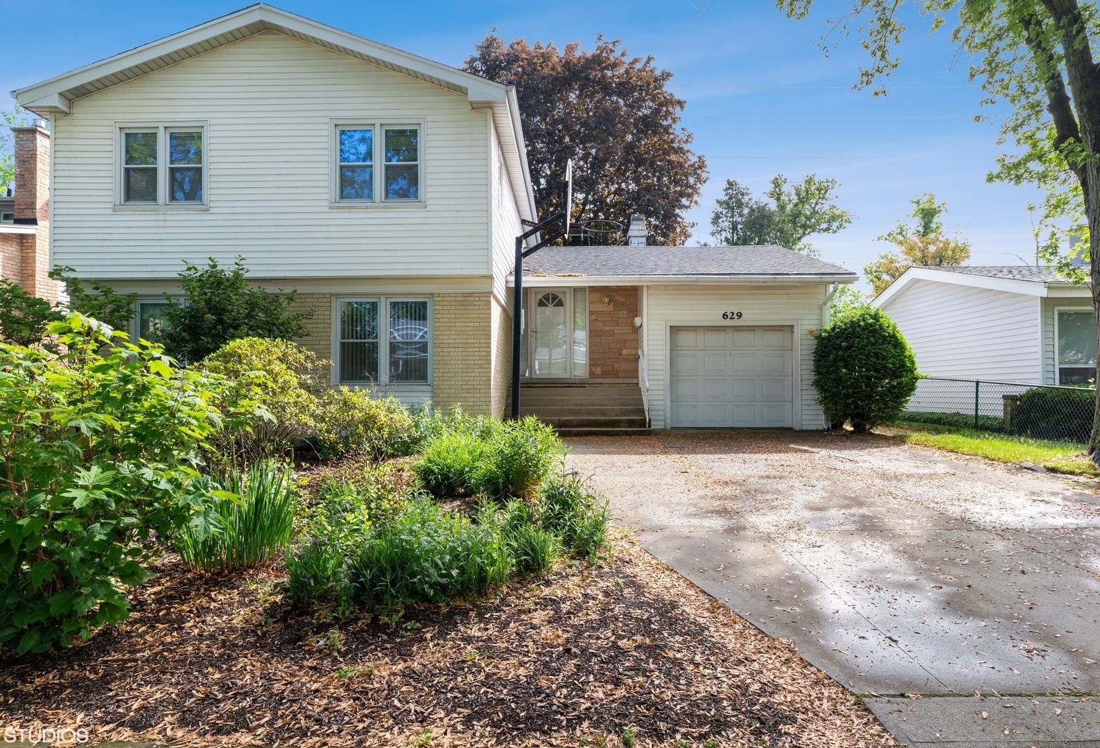 629 Barberry Rd, Highland Park, IL 60035 | Trulia