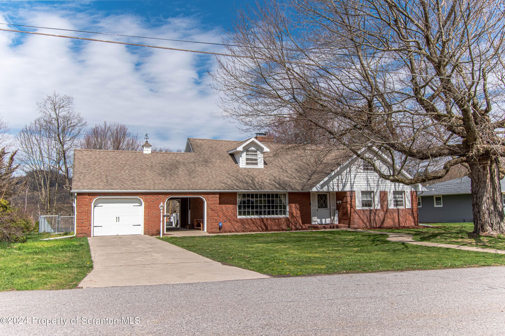 133 George St, Simpson, PA 18407 - See Est. Value, Schools & More