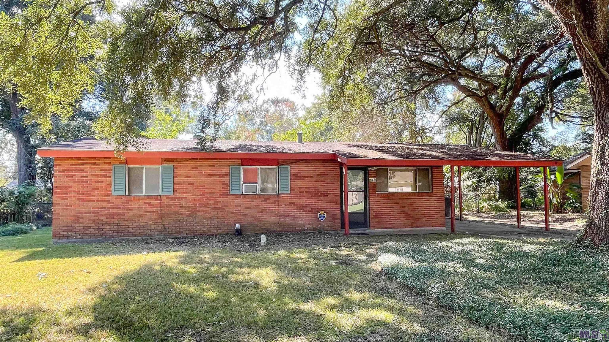 9456 Kingcrest Pkwy, Baton Rouge, LA 70810 - See Est. Value, Schools & More