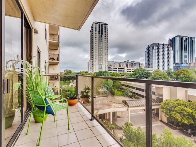 40 N Interstate 35 #5C1, Austin, TX 78701 - See Est. Value, Schools & More