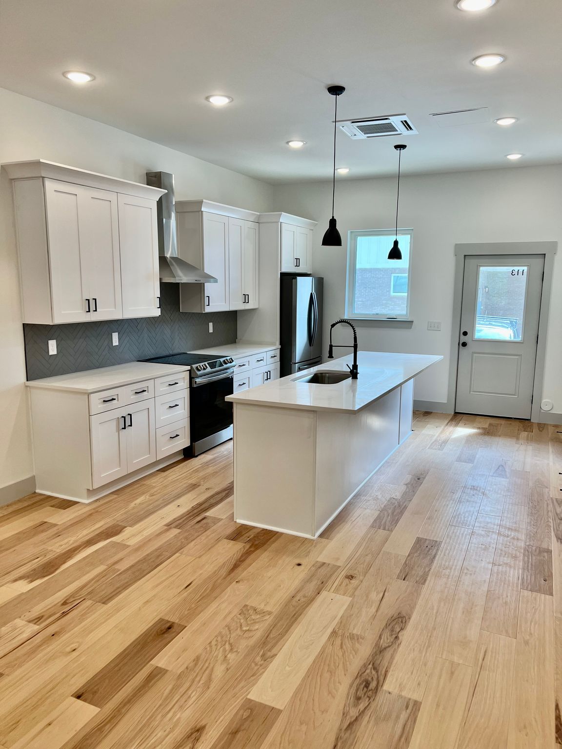 899 Cherokee Blvd, Chattanooga, TN 37405 - See Est. Value, Schools & More