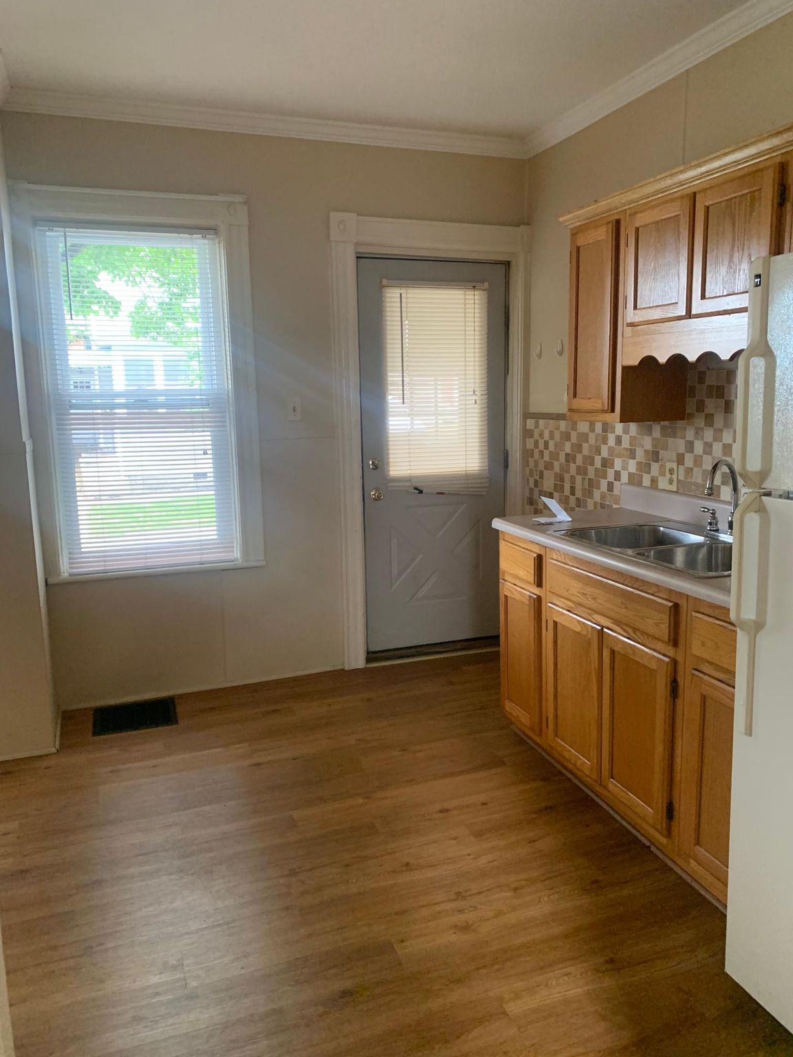 801 E Dominick St, Rome, NY 13440 - See Est. Value, Schools & More