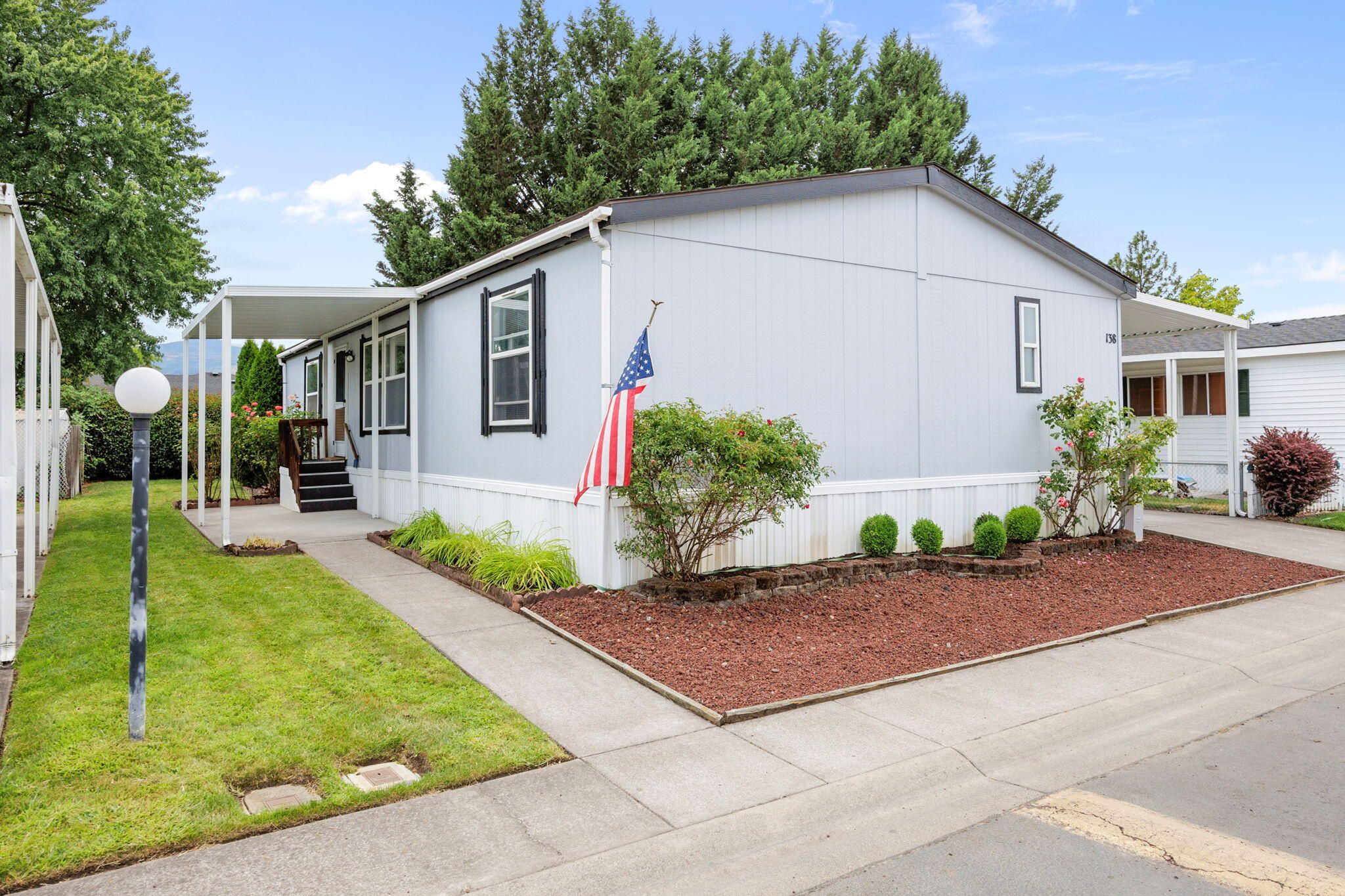 1570 S Peach St #138, Medford, OR 97501 - See Est. Value, Schools & More