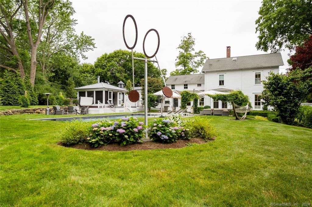 113 North Avenue, Westport, CT 06880 - See Est. Value, Schools & More