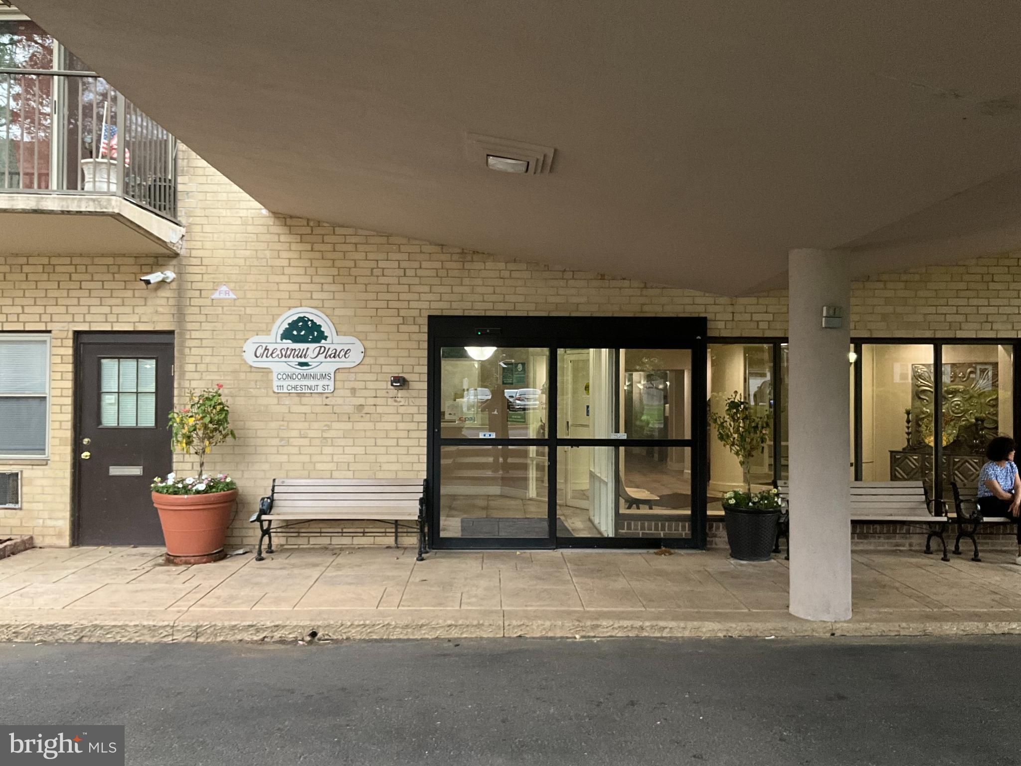 402 Chestnut Pl, Cherry Hill, NJ 08002 - See Est. Value, Schools & More