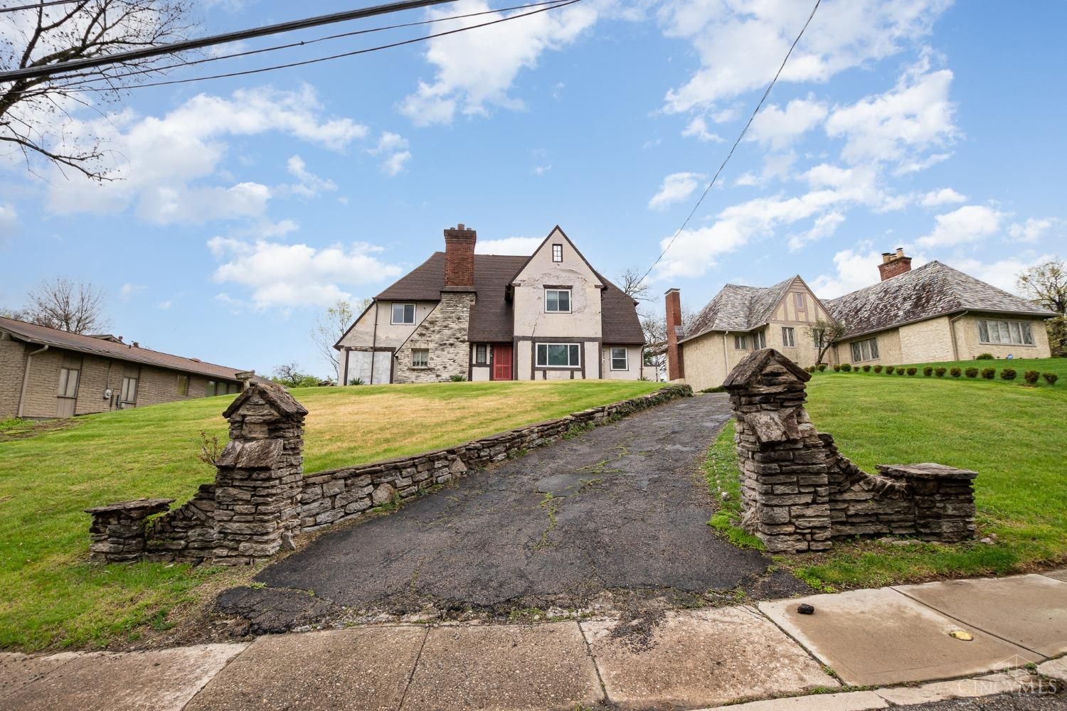 4150 Paddock Rd, Cincinnati, OH 45229 - See Est. Value, Schools & More