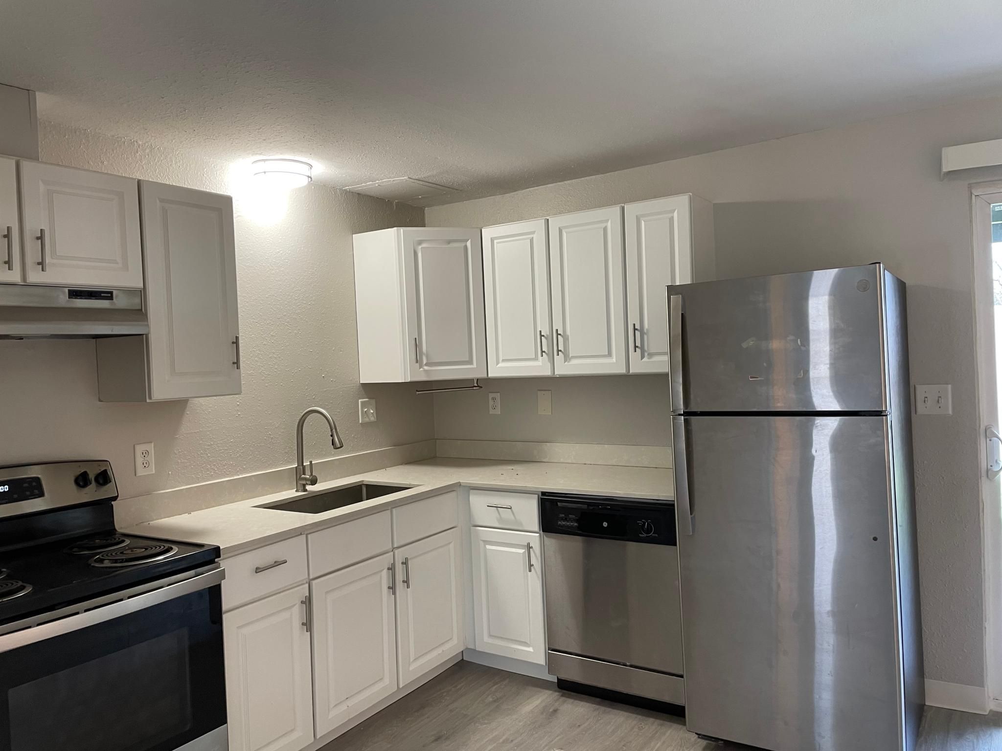 1608 Washington St #12, Sumner, WA 98390 - See Est. Value, Schools & More