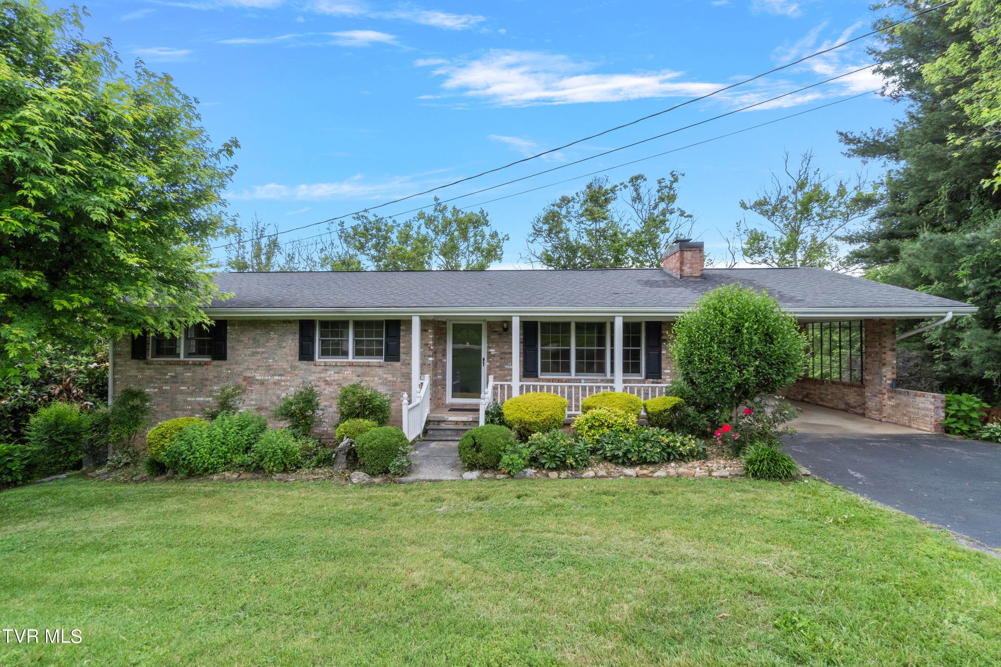 16035 Kingsport Hwy, Chuckey, TN 37641 - See Est. Value, Schools & More