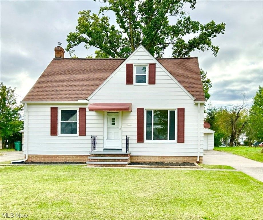 5120 Catherine St, Maple Heights, OH 44137 - See Est. Value, Schools & More