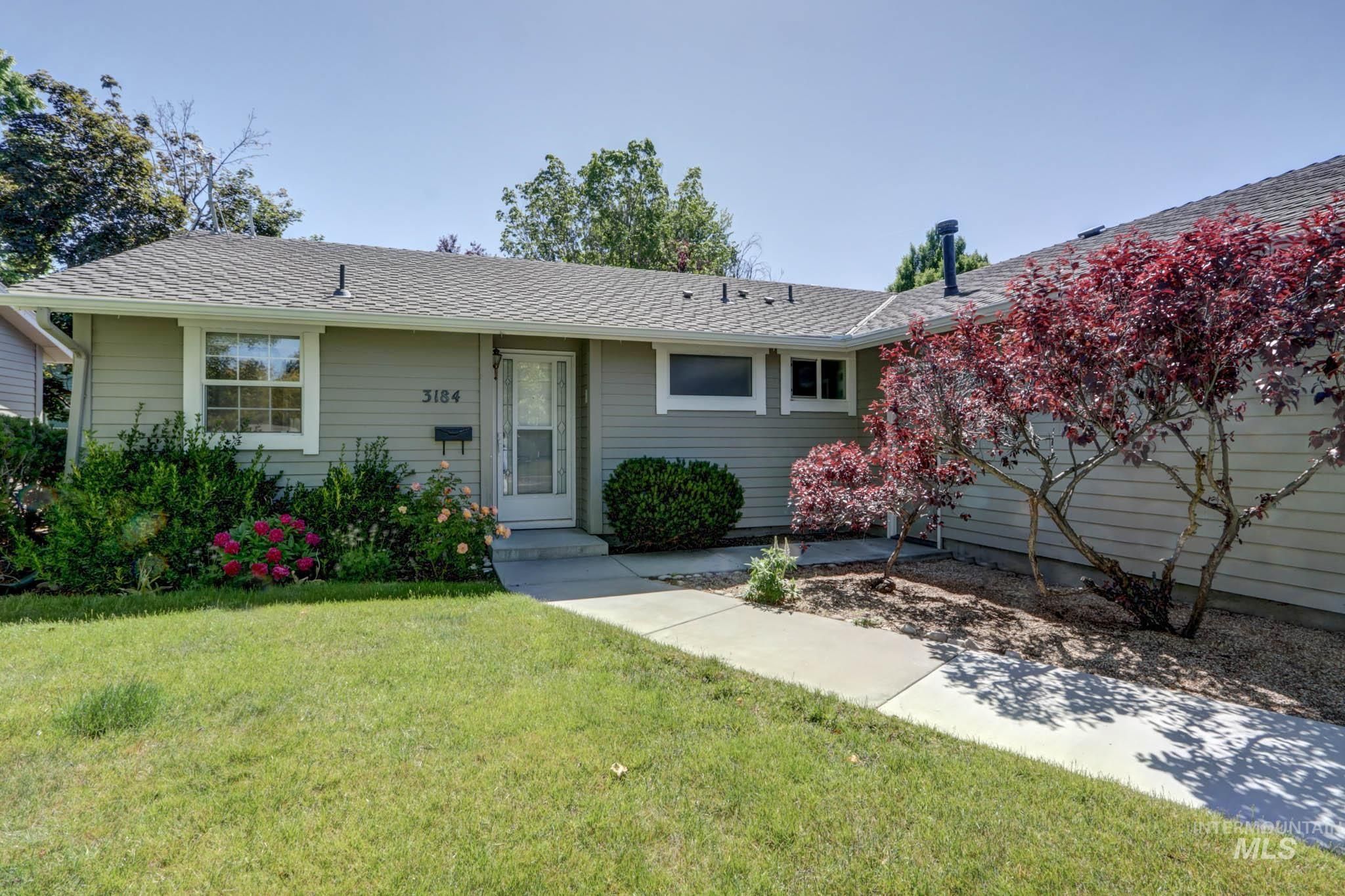 3184 S Falling Brook Ln, Boise, ID 83706 - See Est. Value, Schools & More