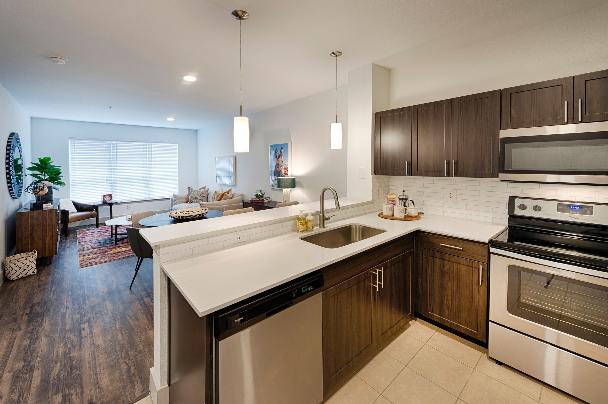 2910 Milam St #413, Houston, TX 77006 - See Est. Value, Schools & More