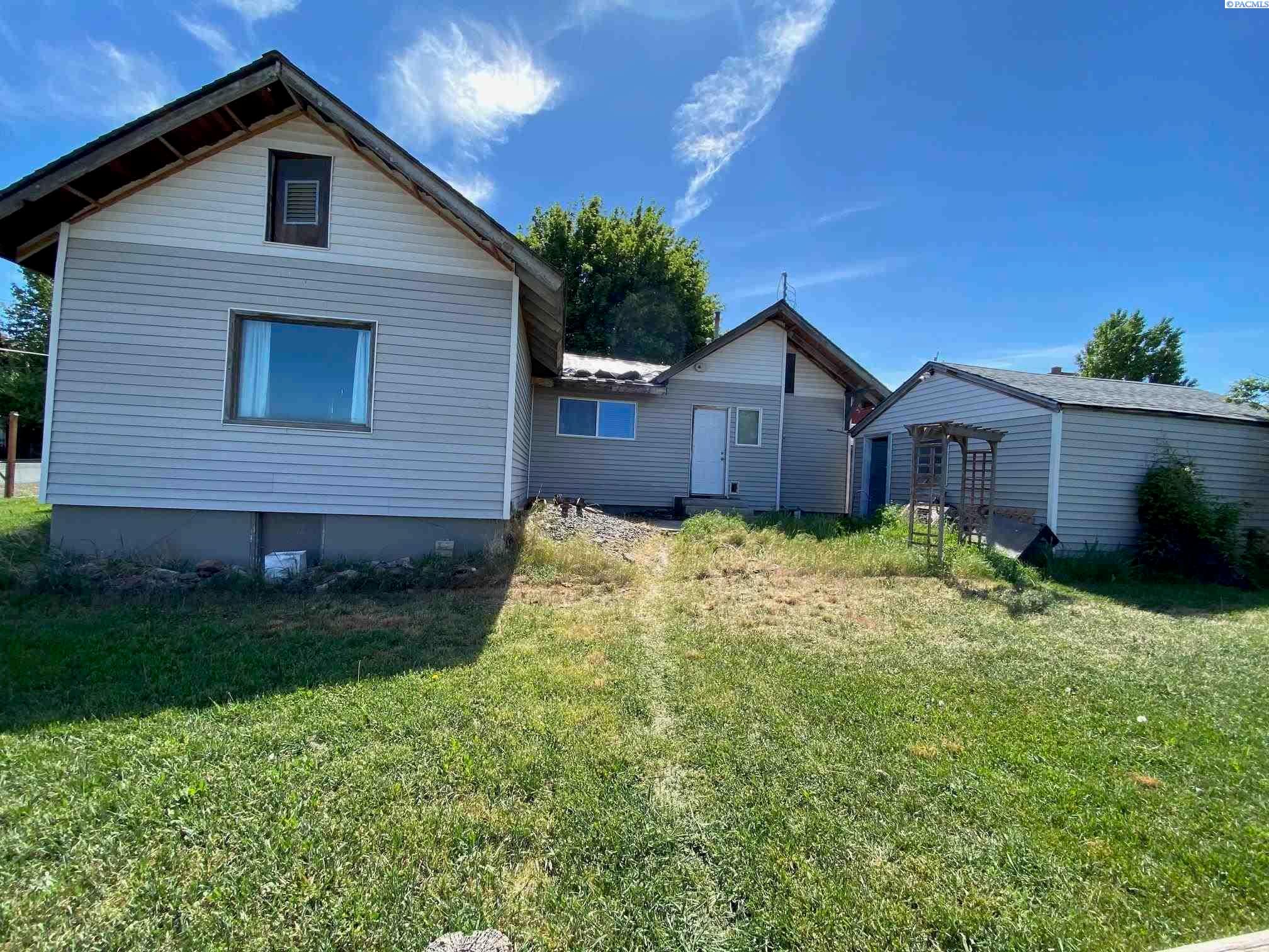 208 E 2nd St, Lacrosse, WA 99143 | Trulia