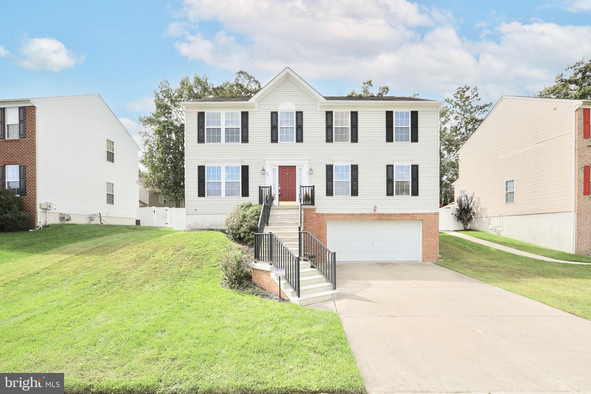 69 Brearly Dr, Sicklerville, NJ 08081 - See Est. Value, Schools & More