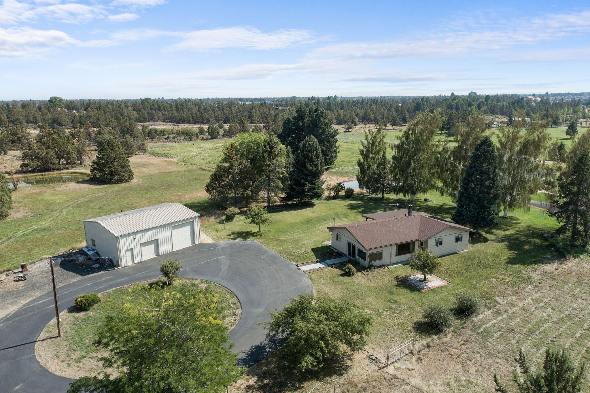 63360 Deschutes Market Rd, Bend, OR 97701 - See Est. Value, Schools & More