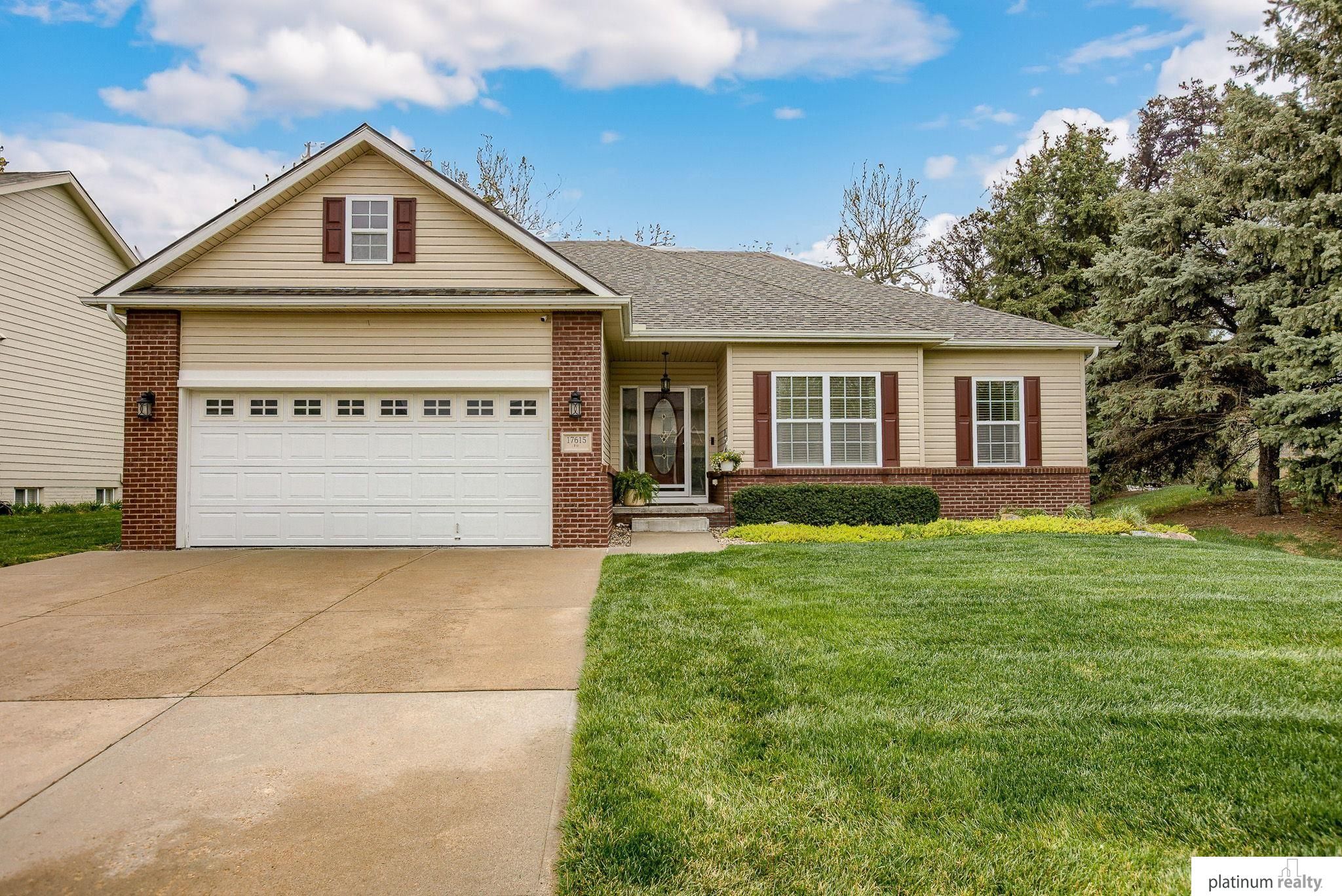 17615 R St, Omaha, NE 68135 - See Est. Value, Schools & More