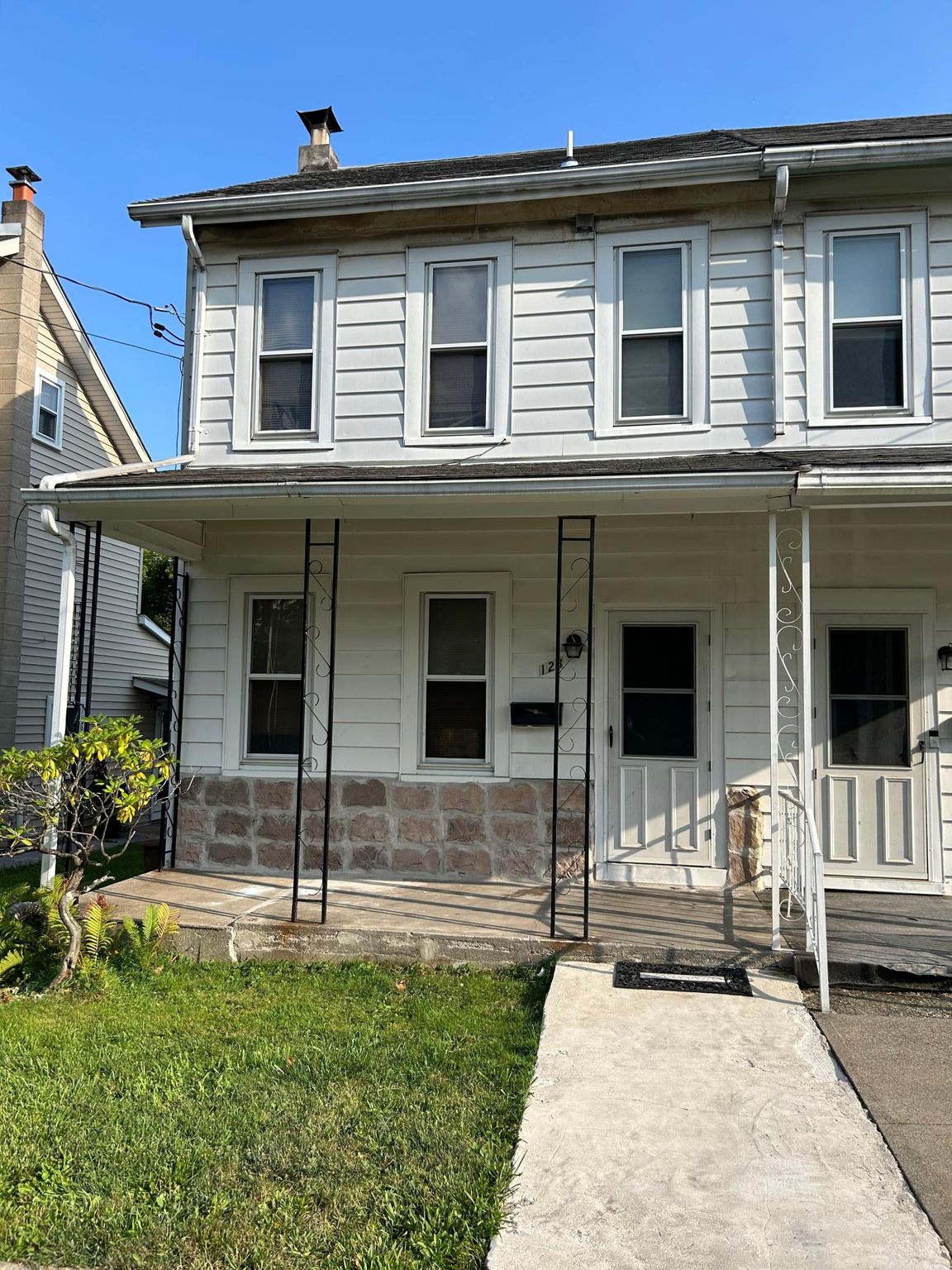 128 Grape St, Whitehall, PA 18052 - See Est. Value, Schools & More