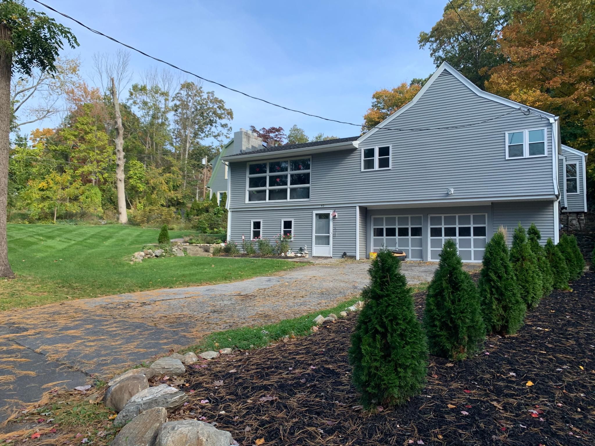 40 Richardson Dr, Middlebury, CT 06762 - See Est. Value, Schools & More