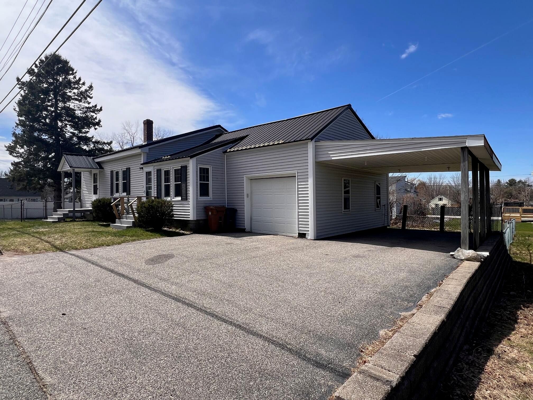 4 Cumberland Avenue, Saco, ME 04072 - See Est. Value, Schools & More