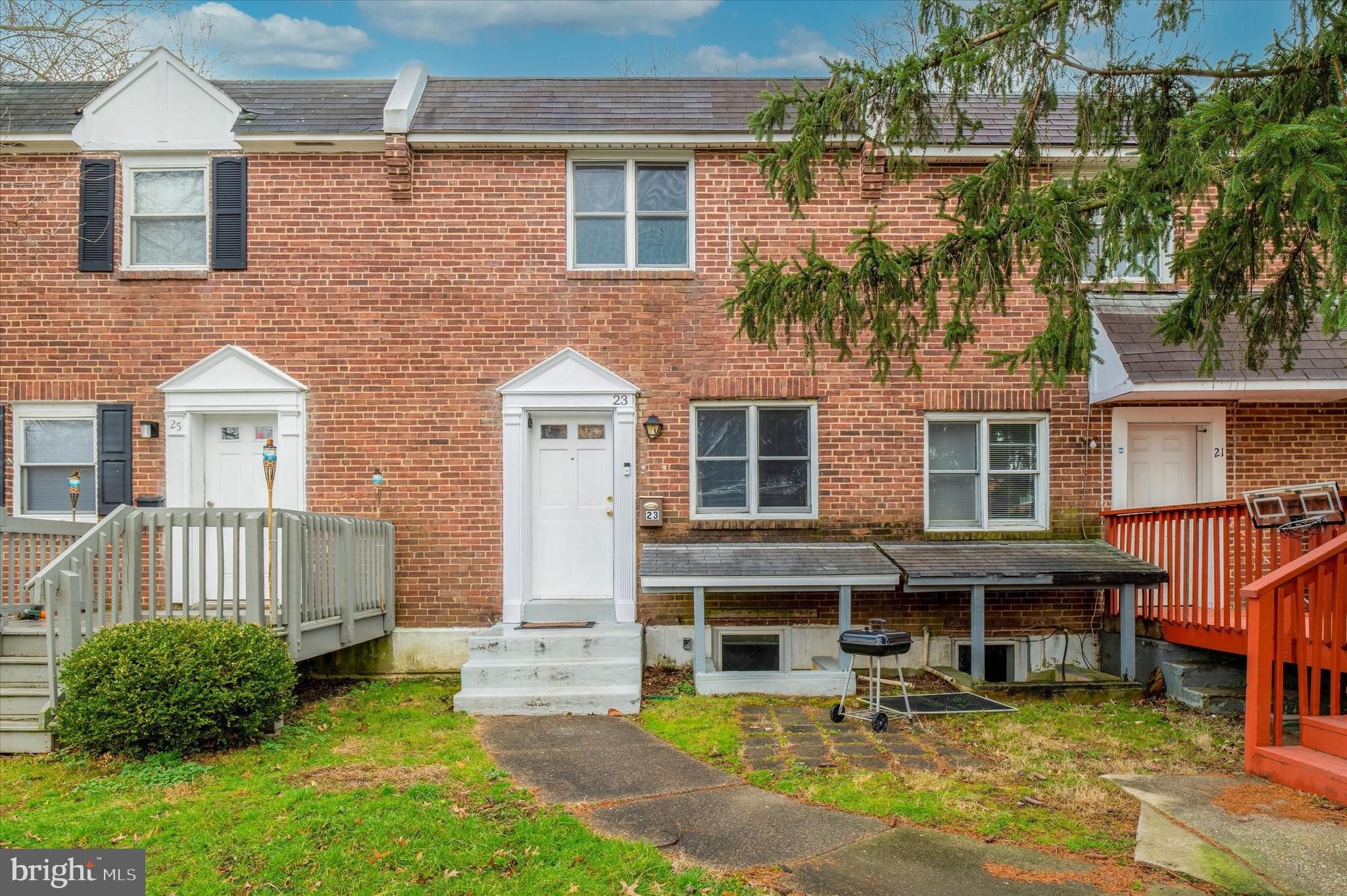 23 Madison Dr, Newark, DE 19711 - See Est. Value, Schools & More