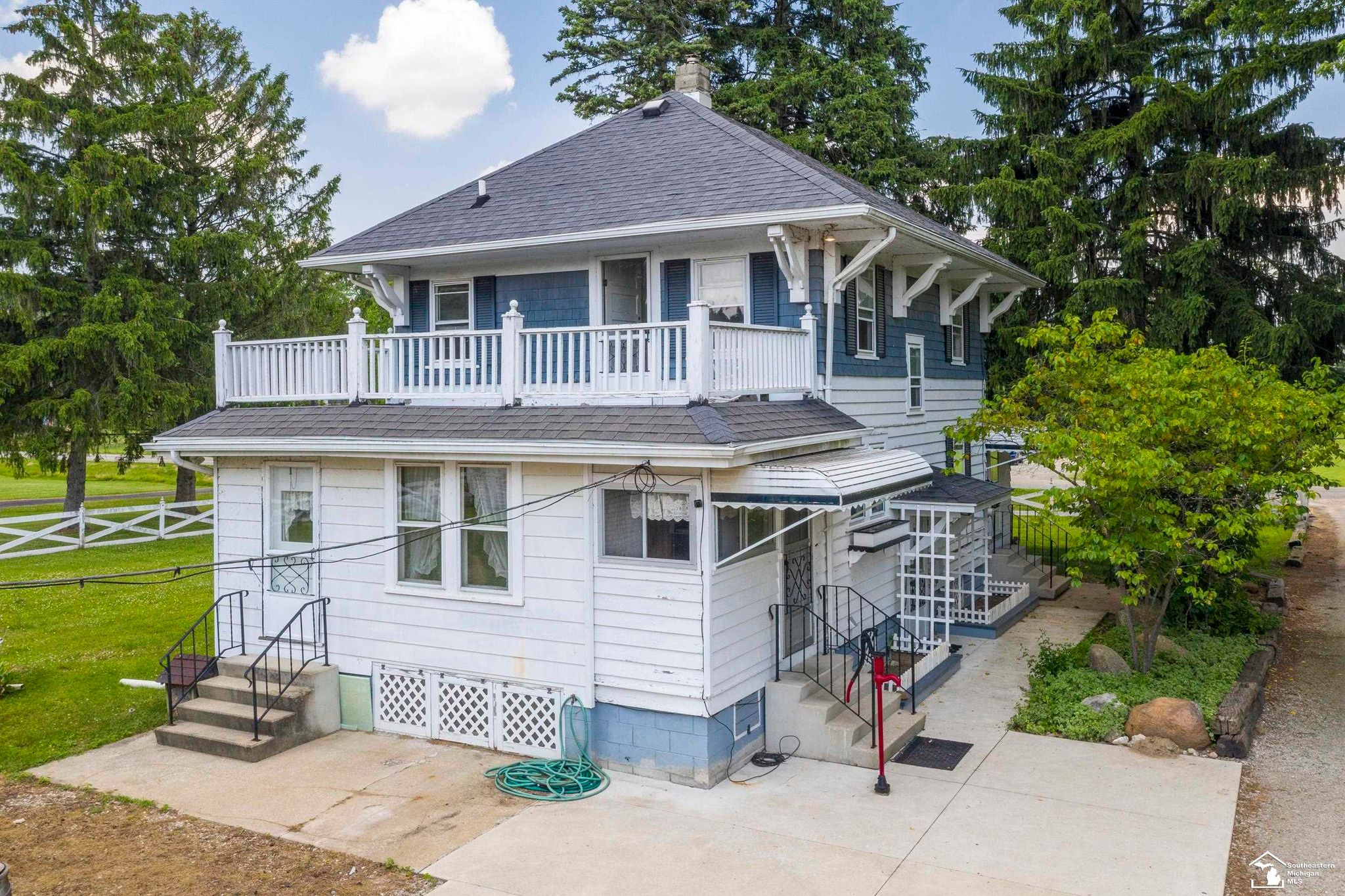 2301 E Rauch Rd, Erie, MI 48133 - See Est. Value, Schools & More