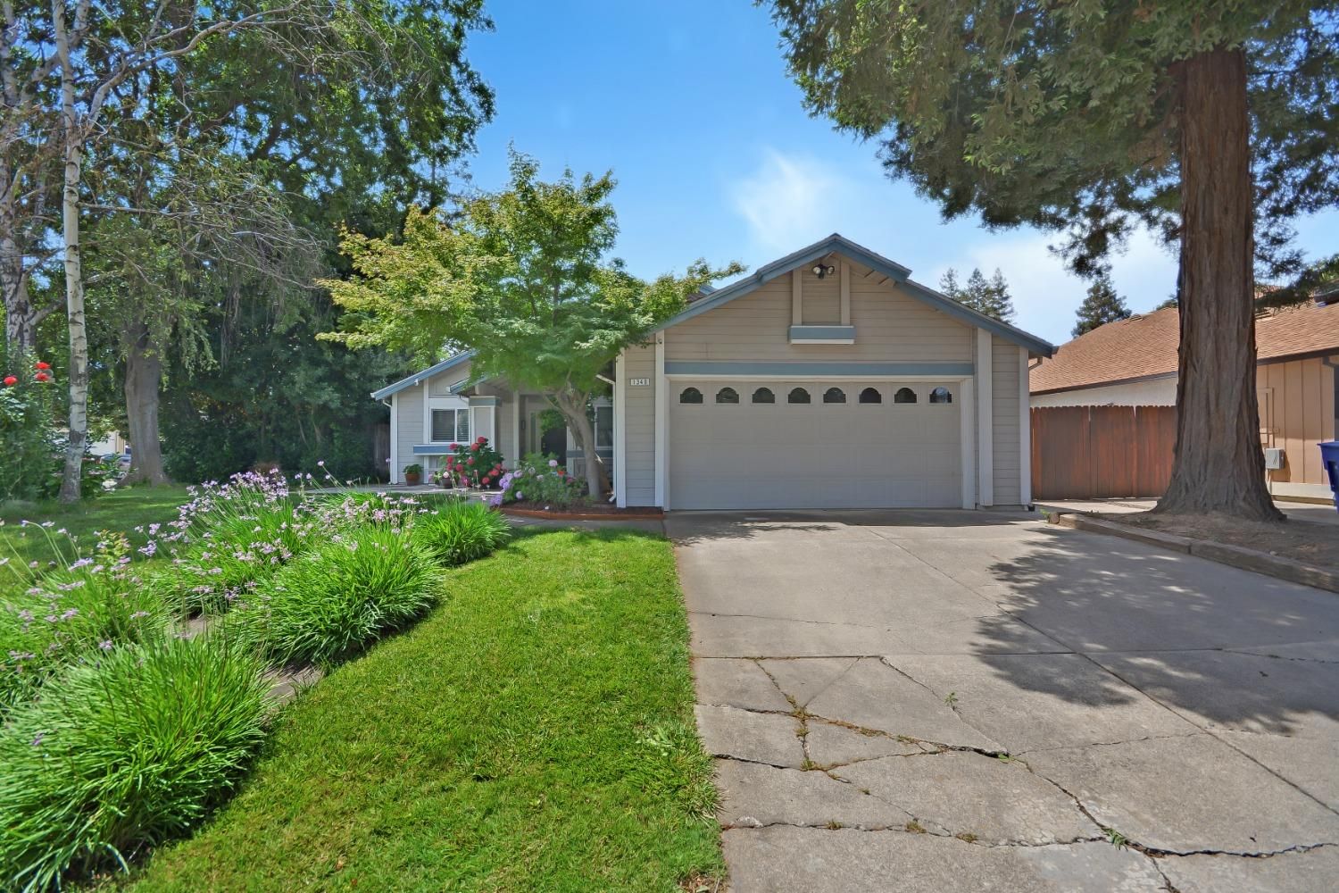 1340 Grendel Way, Sacramento, CA 95833 - See Est. Value, Schools & More
