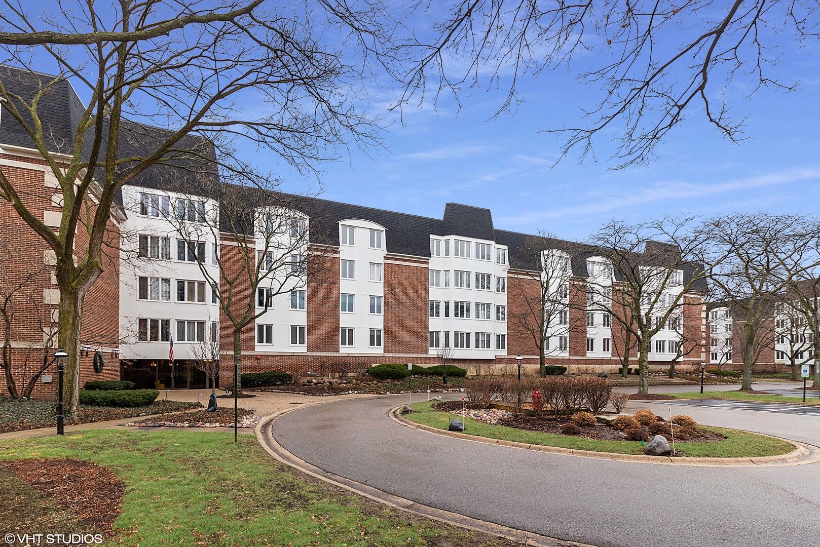 250 Lake Blvd #237, Buffalo Grove, IL 60089 - See Est. Value, Schools ...