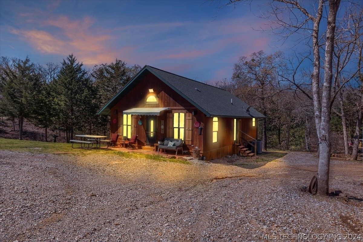 35 Walnut Cir, Mead, OK 73449 - See Est. Value, Schools & More