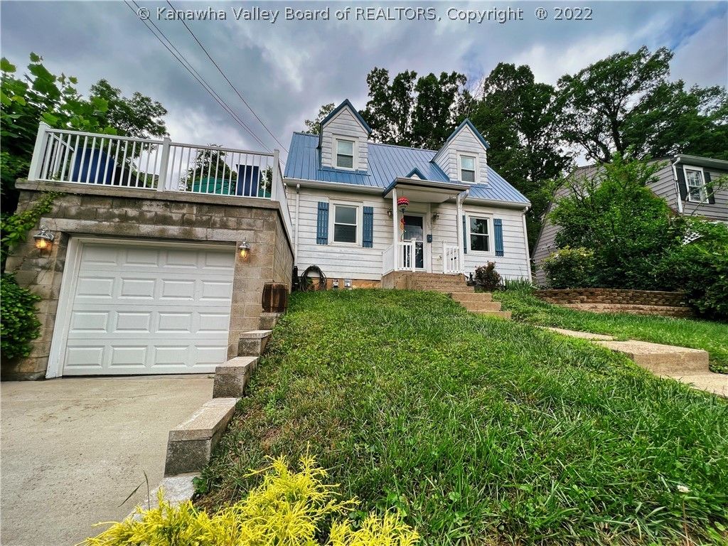 629 Jane St, Charleston, WV 25302 | Trulia