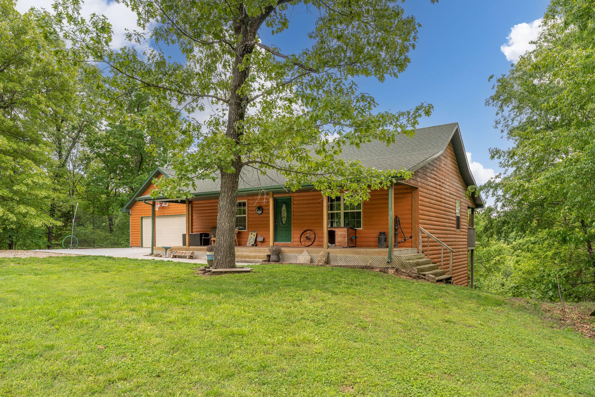 769 Huckleberry Road, Strafford, MO 65757 - See Est. Value, Schools & More
