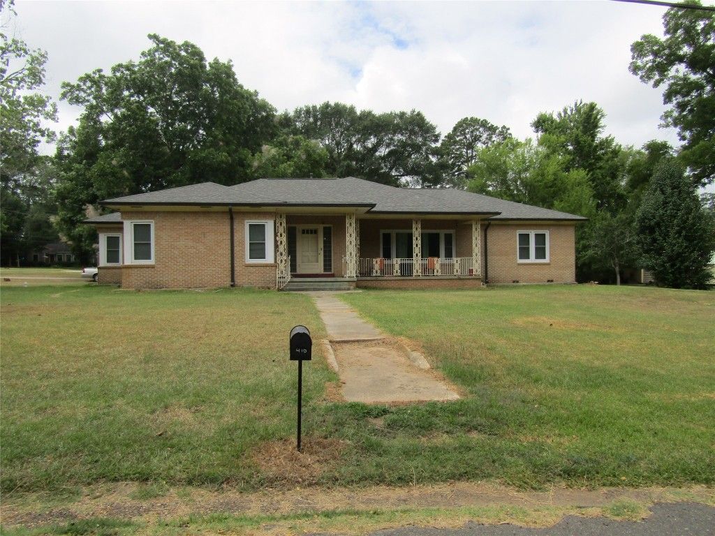 410 3rd St, Logansport, LA 71049 - See Est. Value, Schools & More