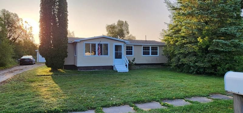 270 N Manila Rd, Hessel, MI 49745 - See Est. Value, Schools & More