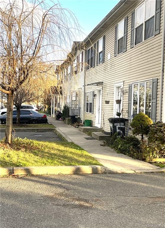 117 Bethune Boulevard UNIT 4, Spring Valley, NY 10977 | Trulia