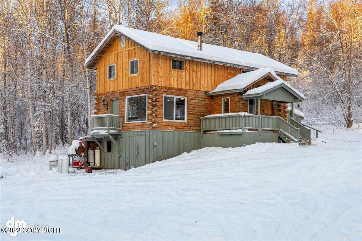 22085 E Faith Cir, Willow, AK 99688 - See Est. Value, Schools & More