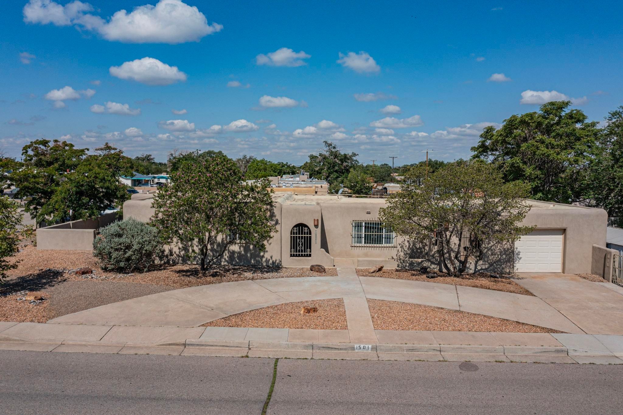 1501 Alvarado Dr NE, Albuquerque, NM 87110 - See Est. Value, Schools & More
