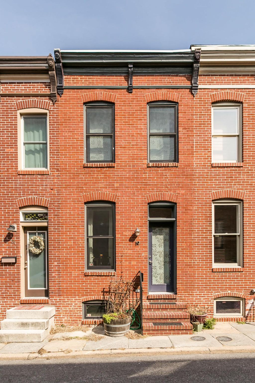 19 N Port St, Baltimore, MD 21224 - See Est. Value, Schools & More