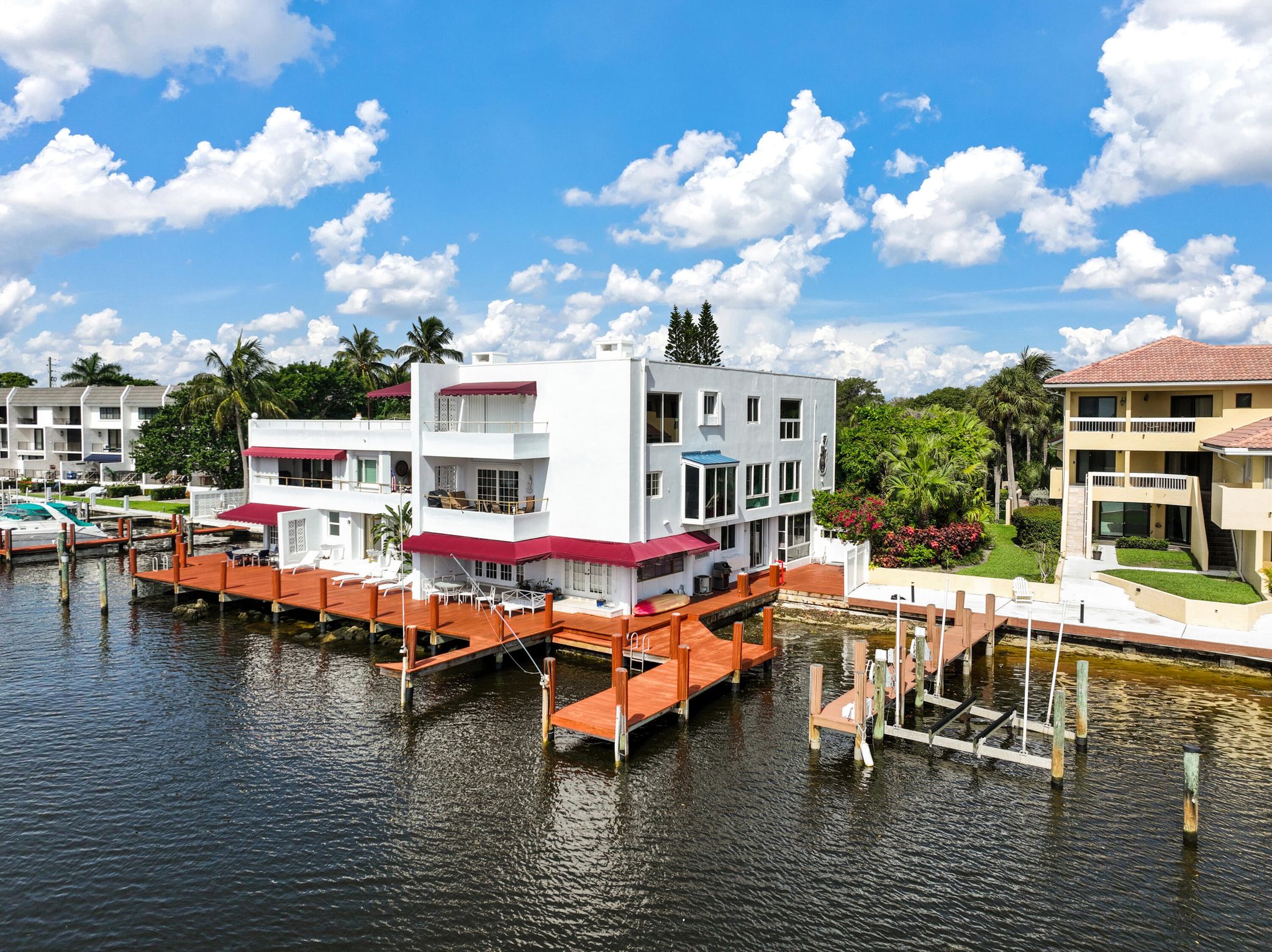 815 Palm Trail #B, Delray Beach, FL 33483 - See Est. Value, Schools & More