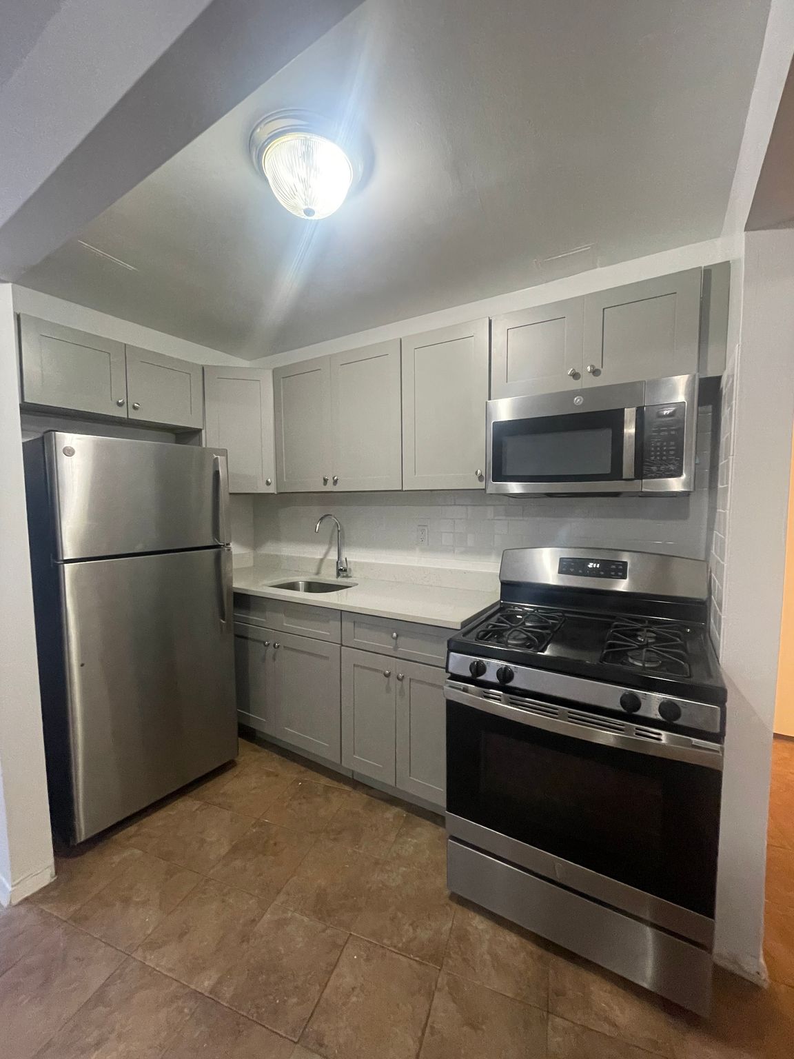 1230 Sheridan Ave #H, Bronx, NY 10456 - Trulia | Trulia
