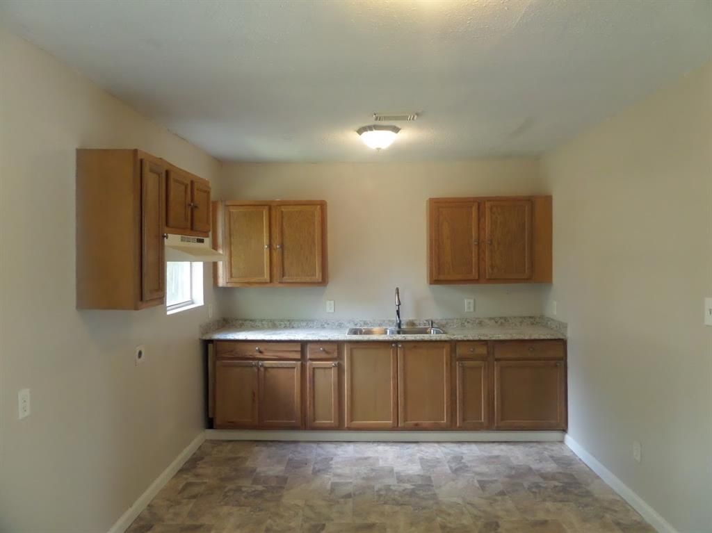 8009 Lynette St, Houston, TX 77028 | Trulia