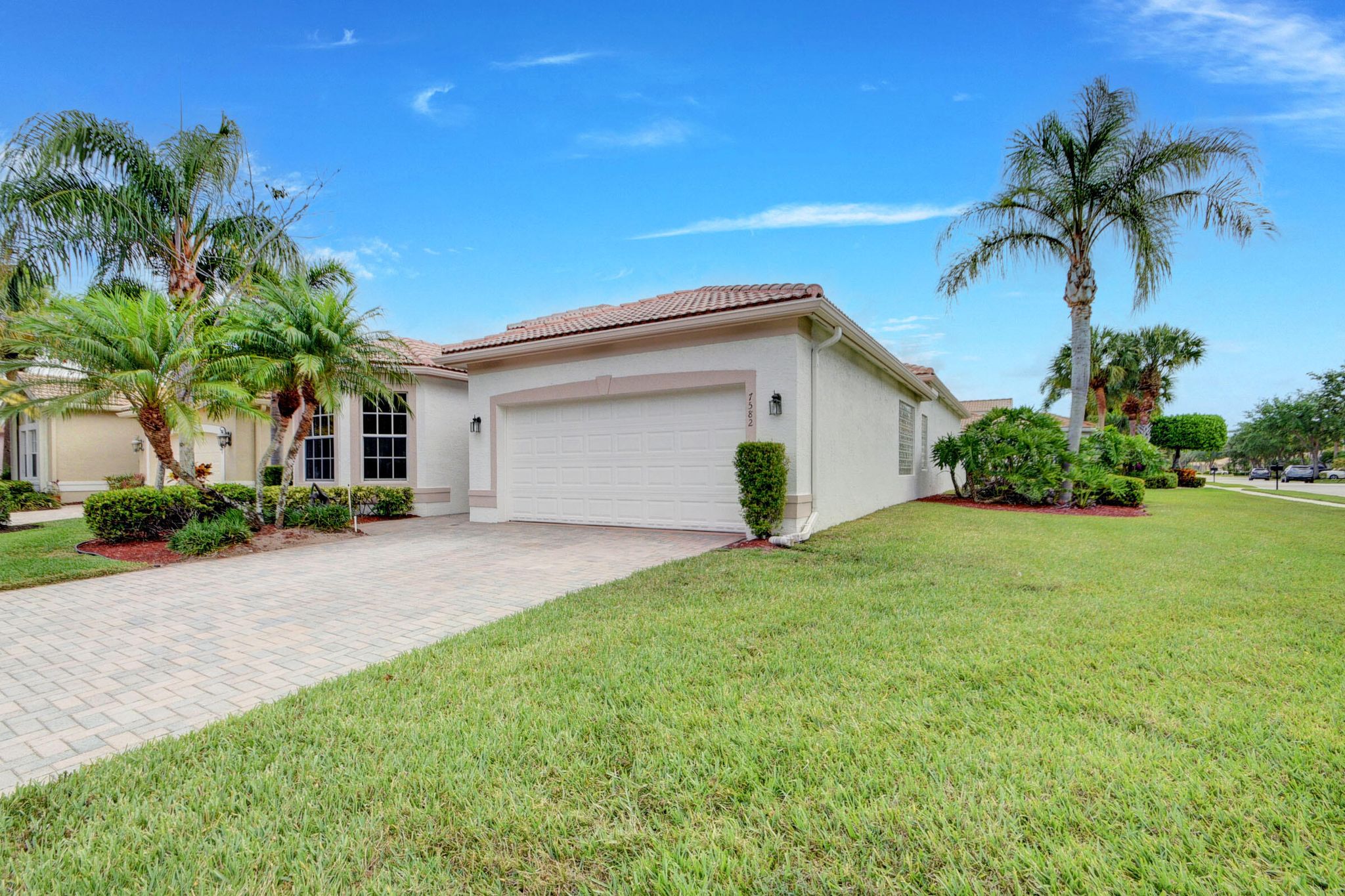 7582 Pebble Shores Terrace, Lake Worth, FL 33467 - See Est. Value, Schools & More
