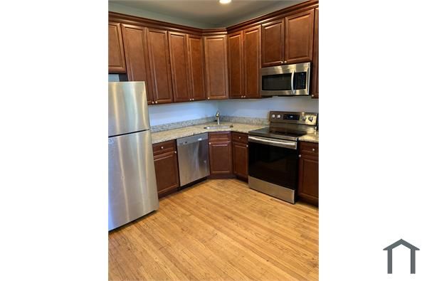 168 E Sharpnack St, Philadelphia, PA 19119 - See Est. Value, Schools & More