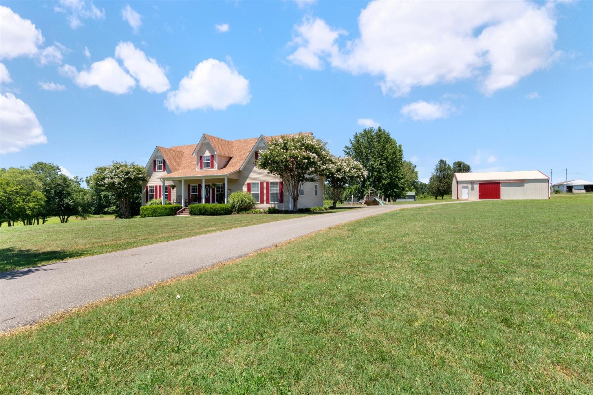 130 Barry Ln, Summertown, TN 38483 - See Est. Value, Schools & More