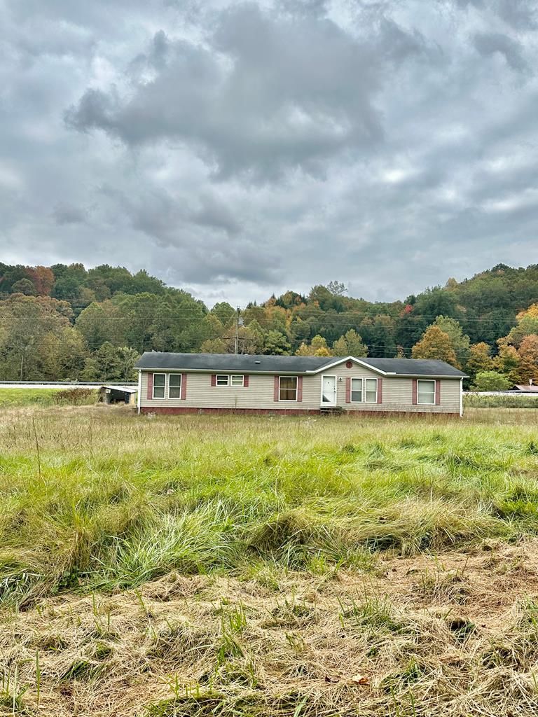 6367 State Route 784, South Shore, KY 41175 | MLS# 150333 | Trulia
