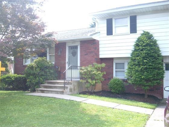 1892 Levering Pl, Bethlehem, PA 18017 - See Est. Value, Schools & More