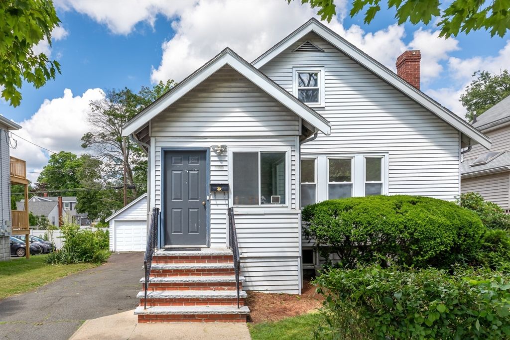 160 Main St, Melrose, MA 02176 - See Est. Value, Schools & More