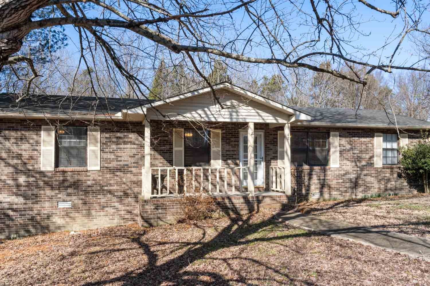 48 Lakeside Dr, Estill Springs, TN 37330 - See Est. Value, Schools & More