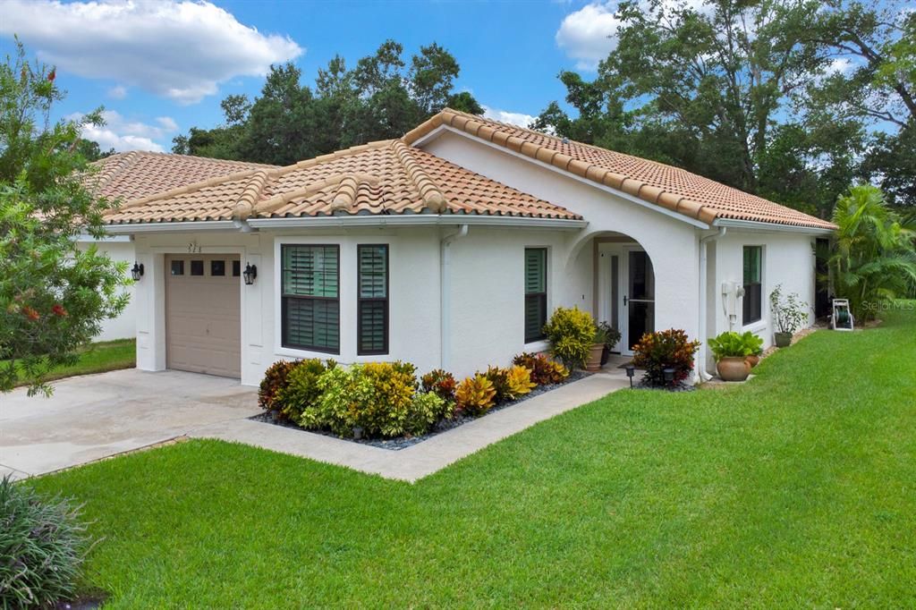 528 Via Del Oro Dr, Altamonte Springs, FL 32714 - See Est. Value, Schools & More