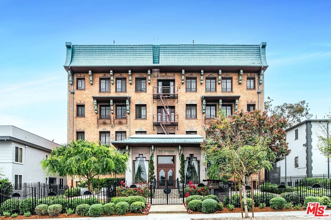 1775 N Orange Dr, Los Angeles, CA 90028 | MLS# 26643305 - Trulia | Trulia