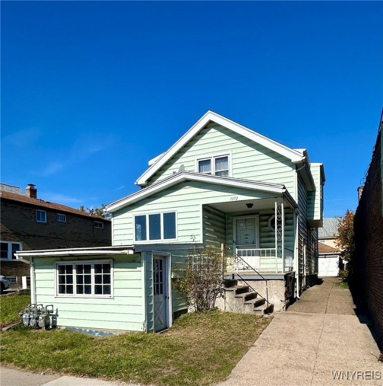 1372 E Delavan Ave, Buffalo, NY 14215 - See Est. Value, Schools & More